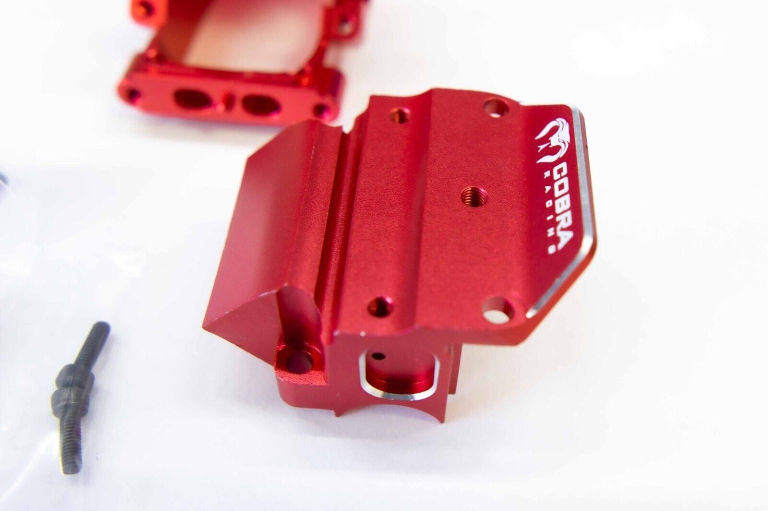 Arrma 6S BLX & EXB Red Aluminum Gearbox w/ Sway Bar Mount - Cobra Racing